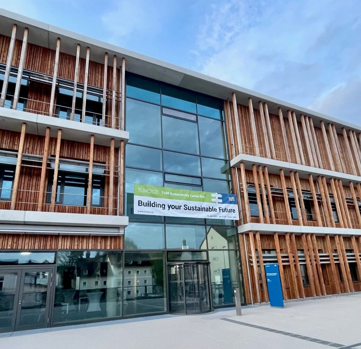 TUM Sustainability Career Day & SustainabilityDialogue@TUM - SAP@TUM Collaboration Lab